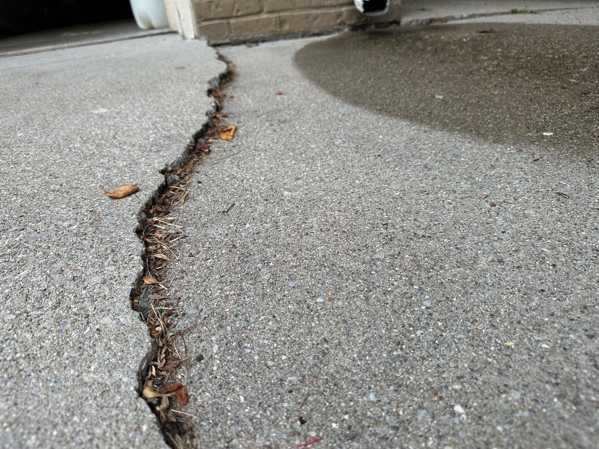 Deciding Between Driveway Repair and Replacement: What You Need to Know ...